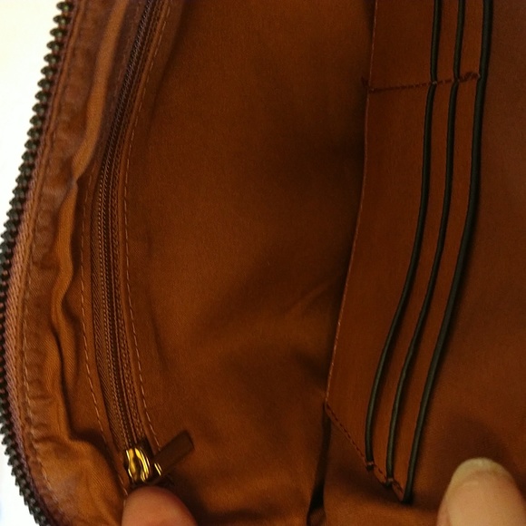 Metro Muse | Bags | Nwt Metro Muse Vegan Leather Wristletclutch | Poshmark